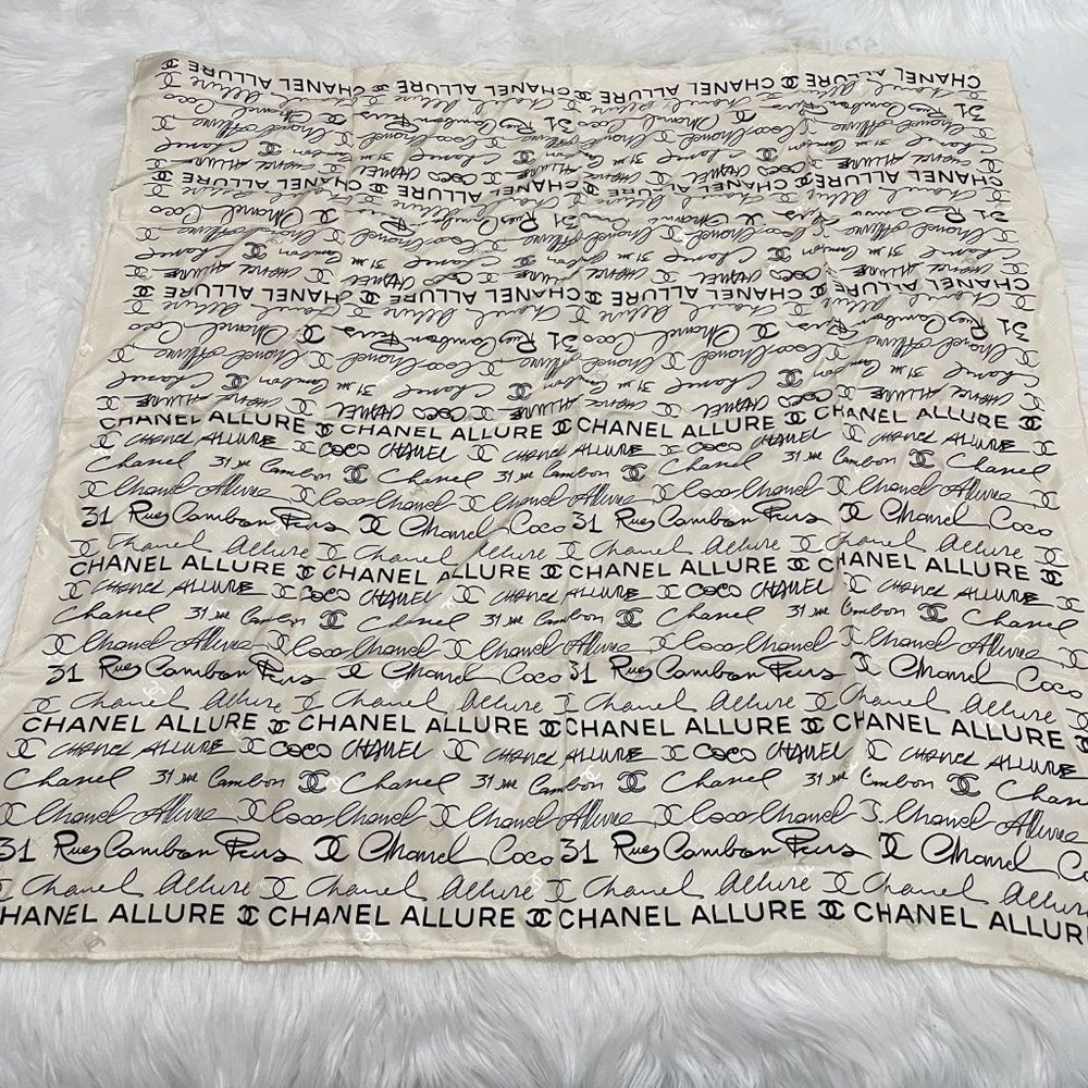 Chanel Allure Cc Cursive Logo Writing Large Square Si… - Gem